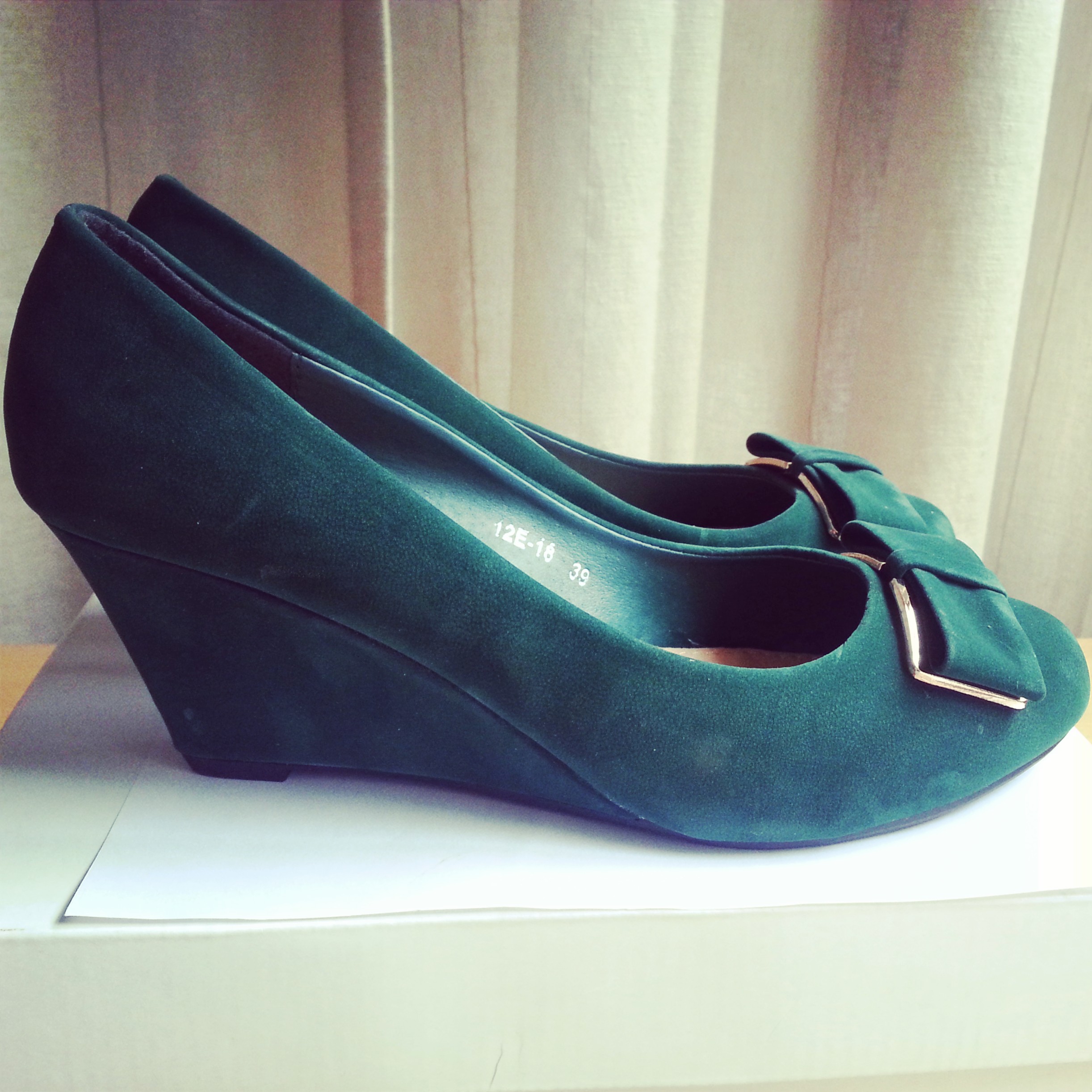 Wedge Emerald Green Shoes 8 Us / 39 Eu / 6 Uk on Luulla